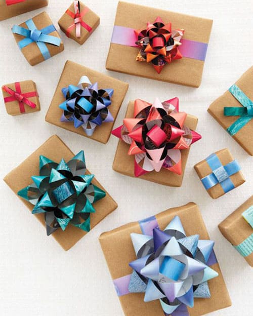 19 Wrapping Paper Christmas Crafts