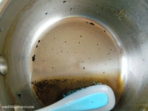 Easiest way to clean burnt pots - scrub free!