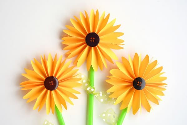 How to Make Folded Paper Sunflowers - One Little Project