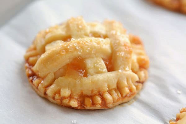 Mini Apple Pies | Simple and Delicious Apple Hand Pies