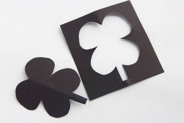 Paper Strip Clovers - One Little Project