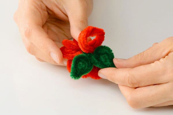 How to Make Pipe Cleaner Rose Rings - One Little Project