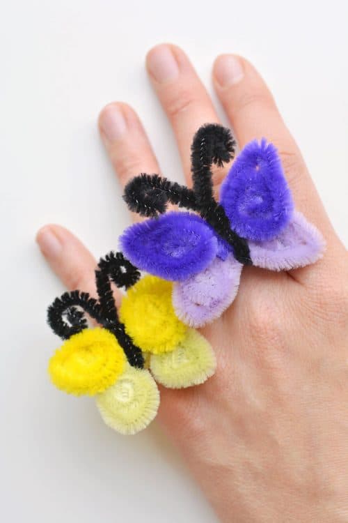 How to Make Pipe Cleaner Butterfly Rings