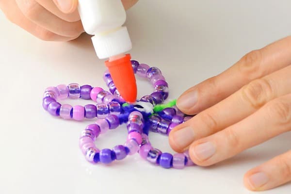 Beaded Pipe Cleaner Flowers - One Little Project