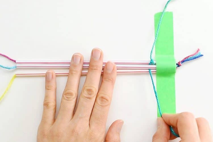 Straw Weaving Instructions | How to Weave with Drinking Straws and Yarn