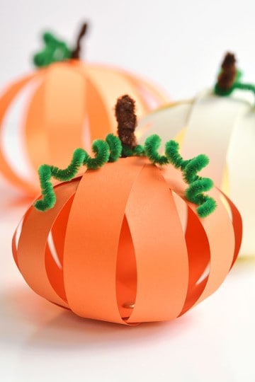 Paper Pumpkin | Easy Paper Strip Pumpkin Craft