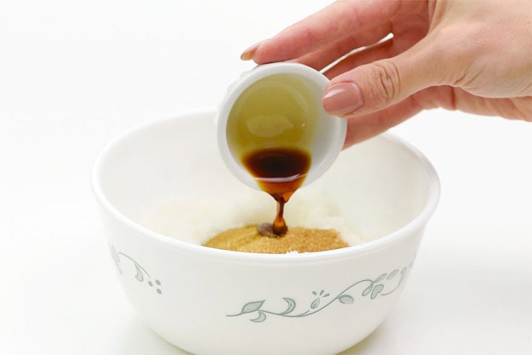 Pumpkin Spice Sugar Scrub | How to Make Sugar Scrub for Fall