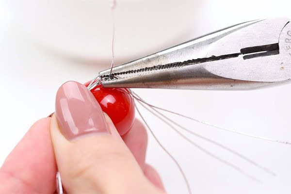 Beaded Spider Tutorial | Easy Wire Bead Spider Craft