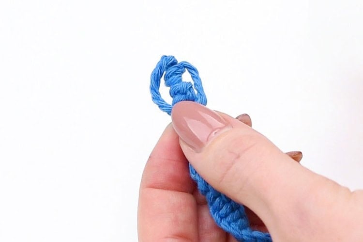 Easy Macrame Bracelet | How to Make Macrame Bracelets
