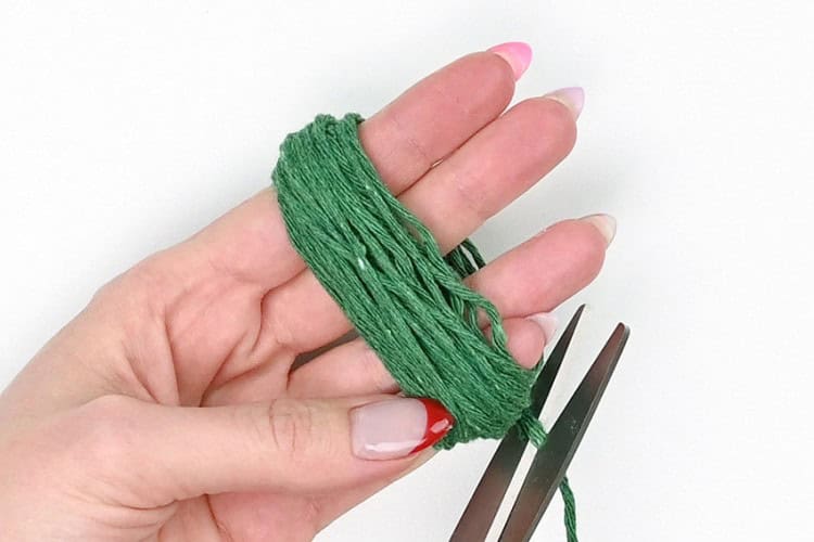 DIY Yarn Carrot Craft | Yarn Wrapped Carrots for Easter