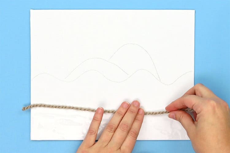 DIY Yarn Art | Easy Yarn Painting