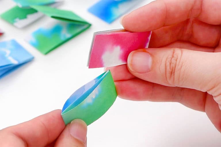 Paper Bracelets | How to Make a Folded Paper Bracelet