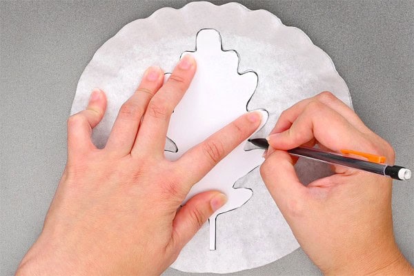 Coffee Filter Leaves | Easy Fall Leaves Craft for Kids