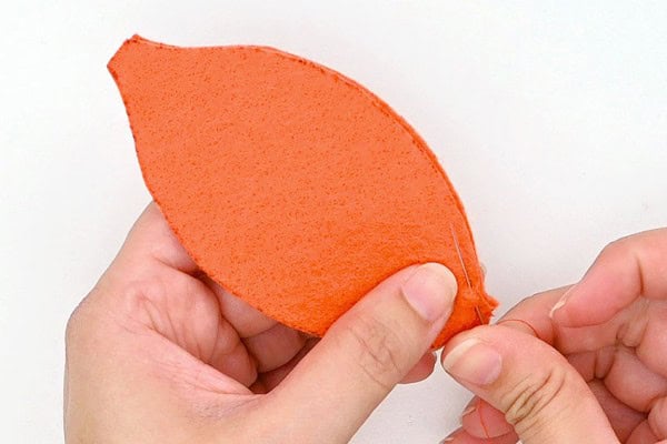 Free Felt Pumpkin Pattern | Cute and Easy DIY Pumpkins