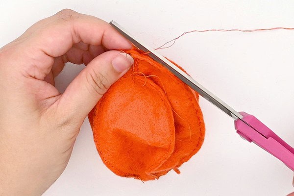 Free Felt Pumpkin Pattern | Cute and Easy DIY Pumpkins