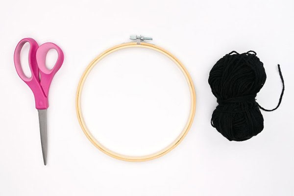 Yarn Spider Web Craft | How to Make a Spider Web from Yarn