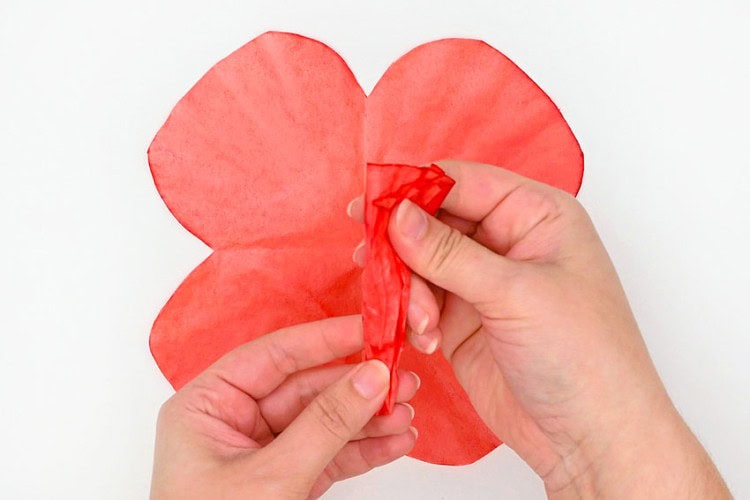 Coffee Filter Poppies | Easy Poppy Coffee Filter Craft