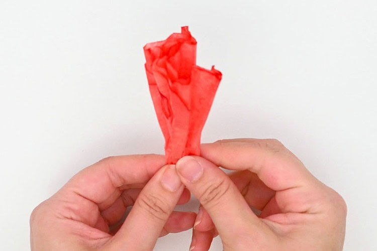 Coffee Filter Poppies | Easy Poppy Coffee Filter Craft