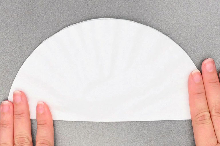 Coffee Filter Poppies | Easy Poppy Coffee Filter Craft