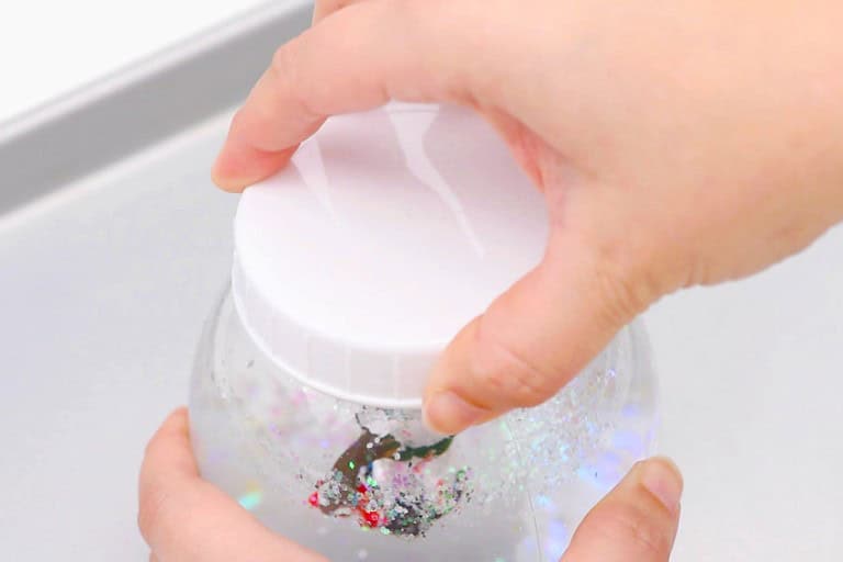 DIY Snow Globe | How to Make a Snow Globe