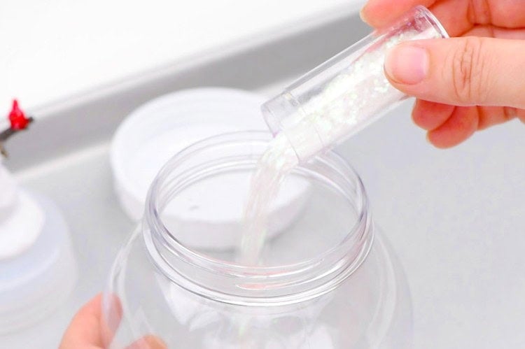 DIY Snow Globe | How to Make a Snow Globe