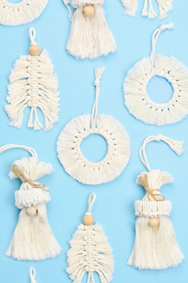 Macrame Christmas Wreath | DIY Macrame Christmas Ornaments