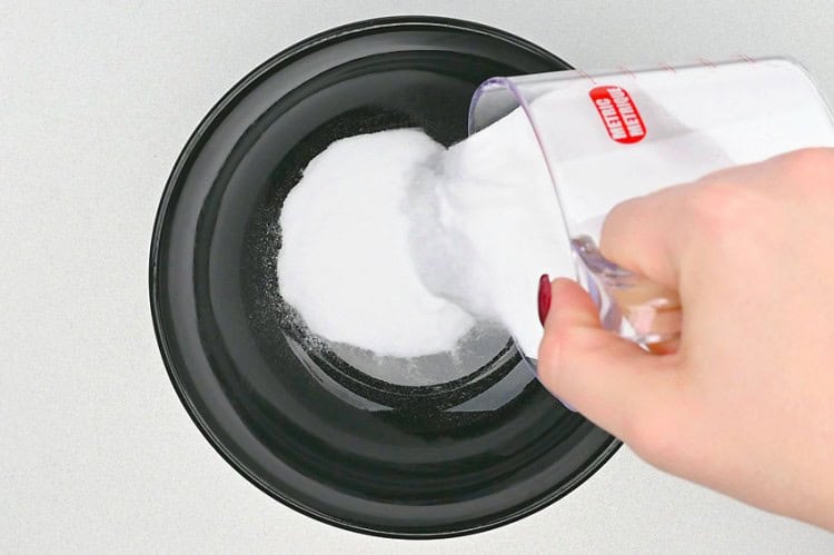 How to Make Fake Snow | Fun and Easy Fake Snow Recipe