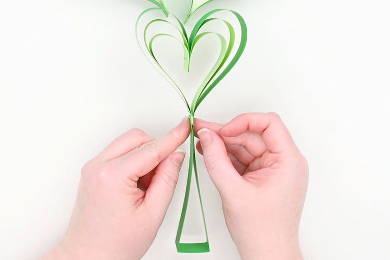 Paper Shamrock | Easy 3D Shamrock Craft for Kids!