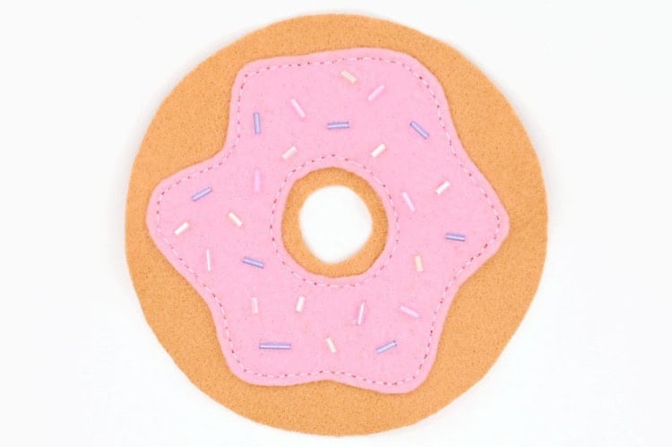 Felt Donuts Pattern | How to Make a Felt Donut (Free Template!)