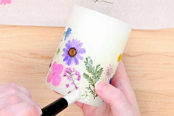 DIY Pressed Flower Candles | How to Make Dried Flower Candles