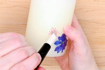 DIY Pressed Flower Candles | How to Make Dried Flower Candles