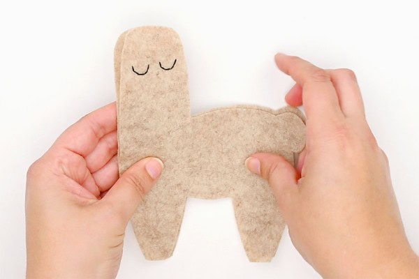 Felt Llama Pattern | Free Felt Llama Template