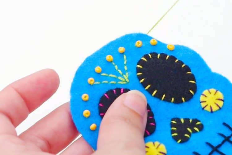 Felt Sugar Skull Pattern | DIY Day of the Dead Felt Skulls