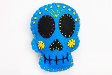 Felt Sugar Skull Pattern | DIY Day of the Dead Felt Skulls