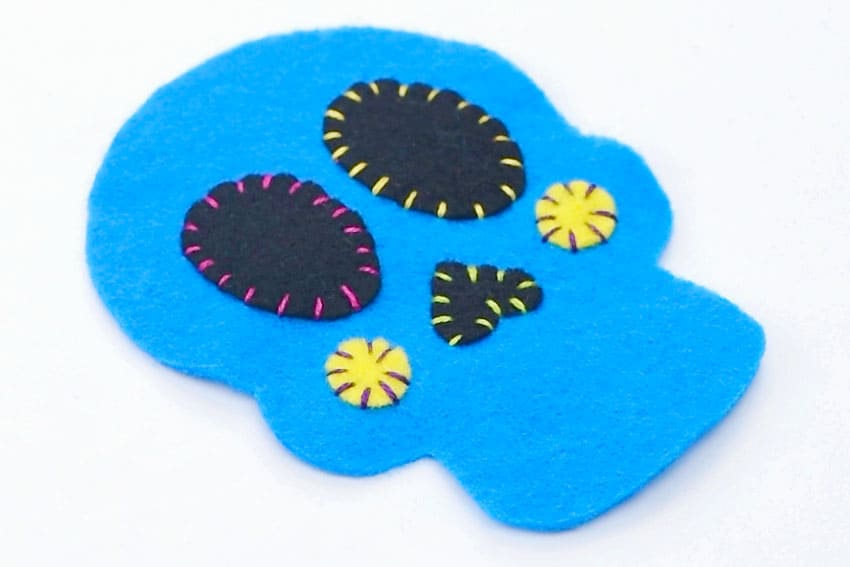 Felt Sugar Skull Pattern | DIY Day of the Dead Felt Skulls