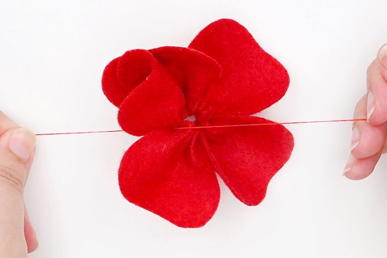 DIY Felt Poppies | Free Felt Poppy Pattern
