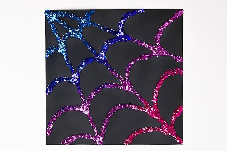Glitter Spider Web | Fun Spider Web Glitter Craft