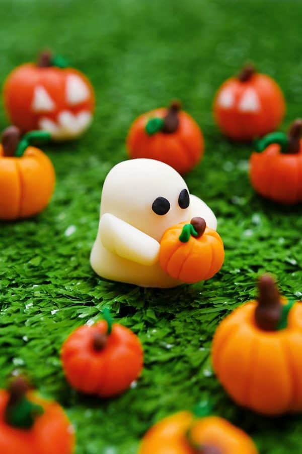 Polymer Clay Pumpkin and Ghost | Cute Halloween Clay Ideas