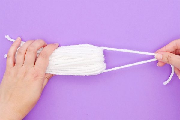 Yarn Ghost Craft | Fun and Easy Tassel Ghosts