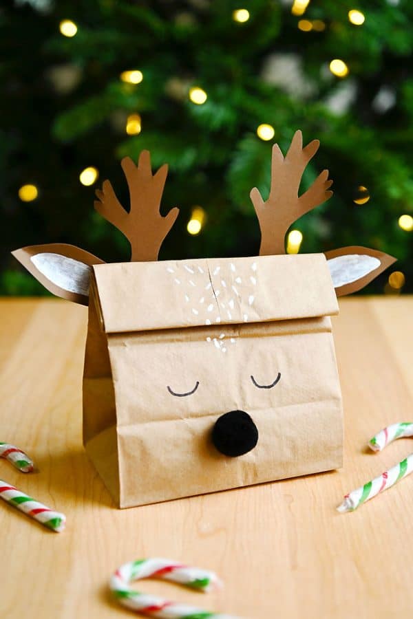 Reindeer Gift Bags | DIY Reindeer Gift Bag Craft (Free Templates!)