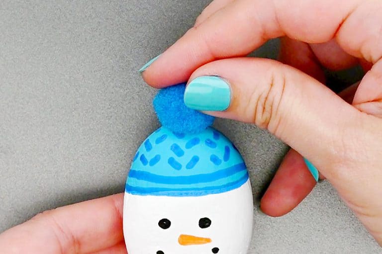 Snowman Painted Rocks | Easy Rock Painting Snowman