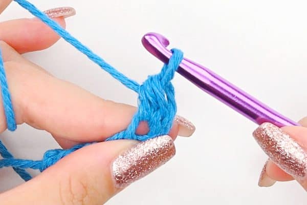How to Half Double Crochet | Half Double Crochet (hdc) Stitch