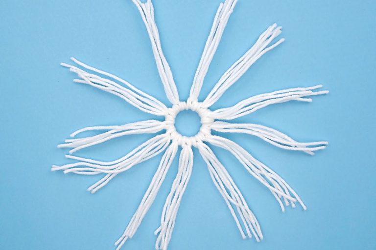 Yarn Snowflakes | Easy Yarn Snowflake Craft