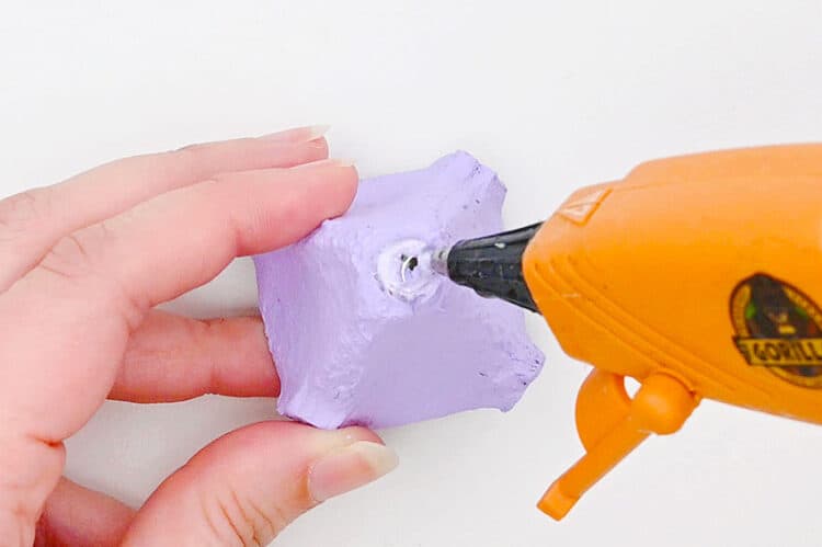 Egg Carton Bunny Finger Puppet | Easy Upcycled Puppets