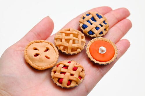 Clay Crafts – Easy DIY Projects with Air Dry & Polymer Clay