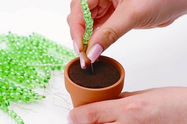 How to Make a Beaded Plant - Easy & Cute DIY Decor