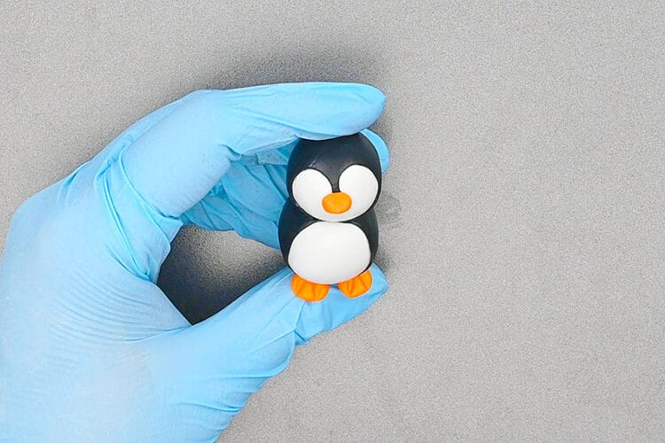 Clay Penguin Tutorial – Easy DIY with Polymer Clay