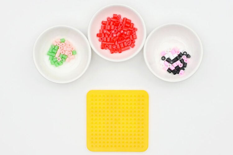 Kawaii Perler Bead Patterns (Free!) - Cute Melty Bead Designs