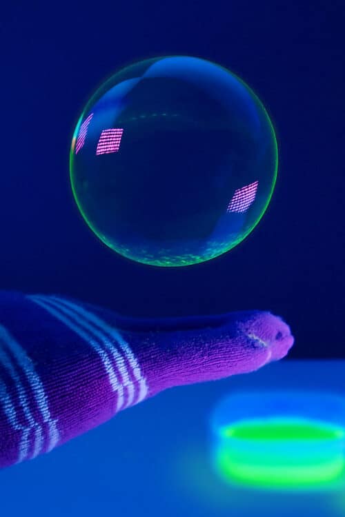 Glow in the Dark Bubbles - Do They Work? (We Tried It!)