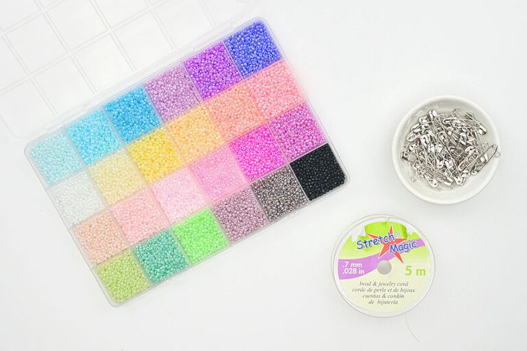 Beaded Safety Pin Bracelet - Easy DIY Jewelry Craft
